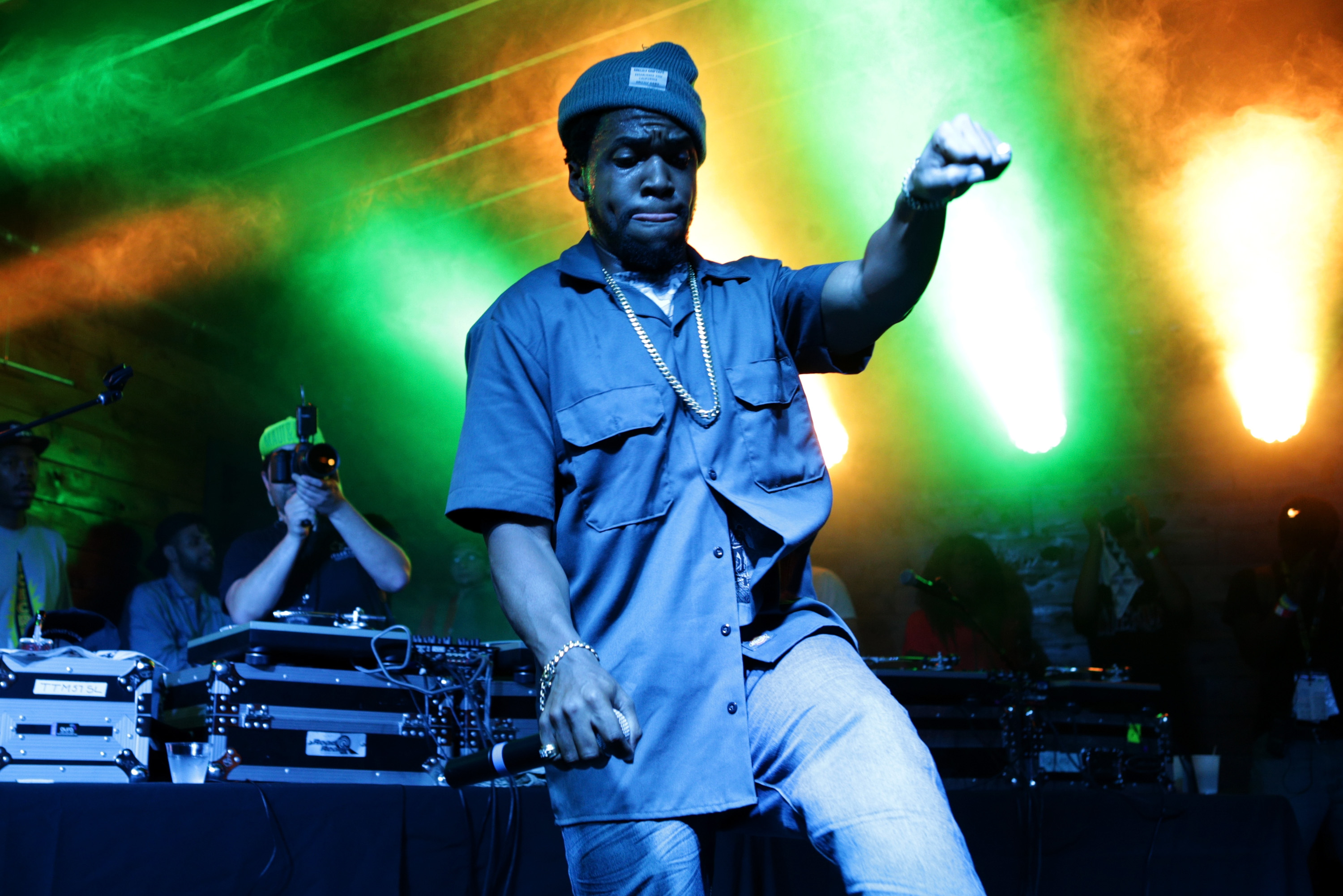 Curren$y Almost Died From Drinking Lean With Lil' Wayne