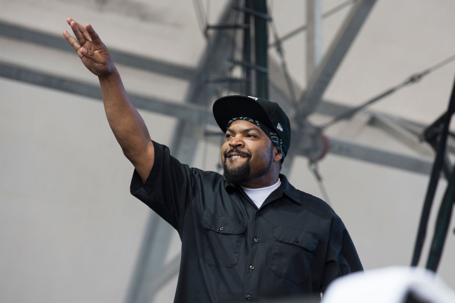 Ice Cube Will Not Stop Performing "F*** The Police"